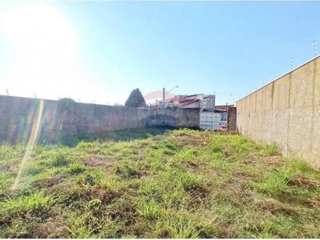 Terreno com topografia plano