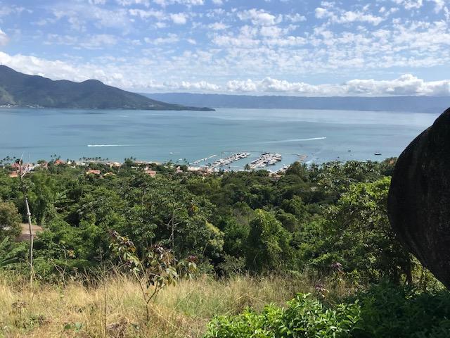 Terreno com vista total para o mar em Ilhabela