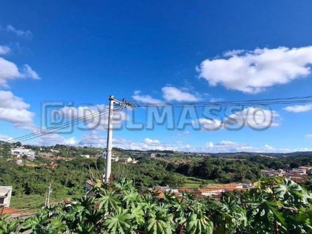 Terreno com vista fantástica a 500 metros do Centro de Ibiúna!