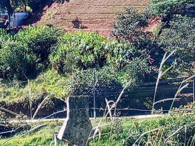 Terreno com vista linda para represa, pronto para construir