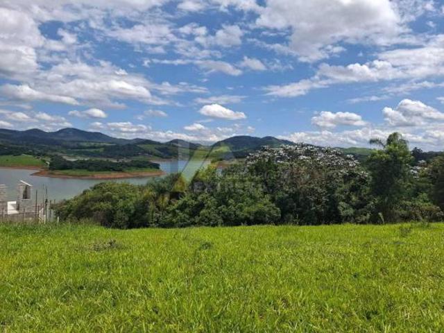 Terreno com vista para à Represa