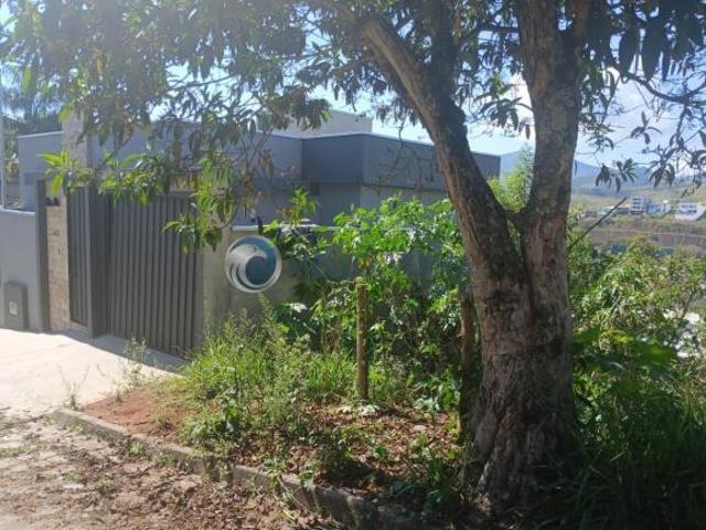 Terreno com vista permanente Serra Azul