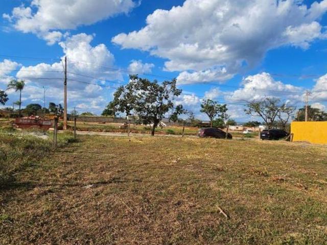 Terreno com vista próximo à portaria condomínio Estância Quintas da Alvorada