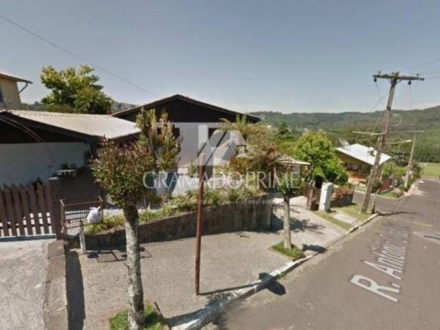 TERRENO COM VISTA PRÓXIMO AO CENTRO DE GRAMADO