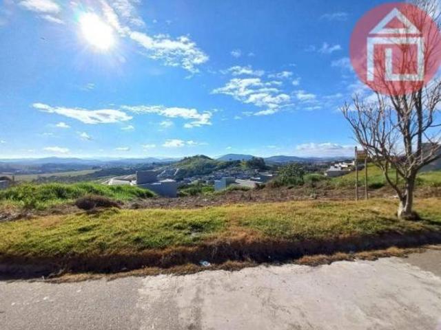 Terreno com vista privilegiada à venda, 140 m² por R$ 150.000 Residencial Villa Verde Bragança P
