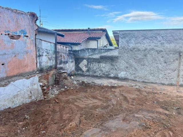 Terreno com vocação comercial á venda em Campinas Vl Georgina