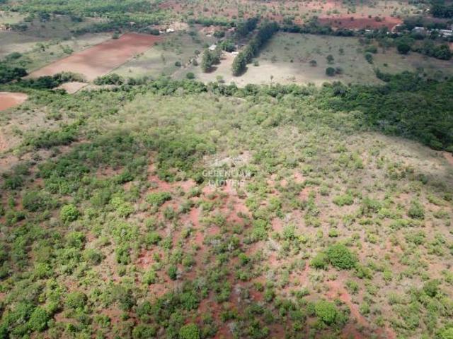 Terreno com água corrente a venda em Araçaí MG