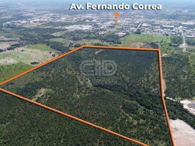 Terreno com aproximadamente 90 Hectares quadrados