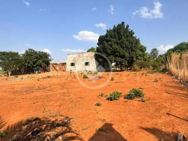 Terreno com área de 4.800m², ao lado do Condomínio Copacabana, há 7 minutos do Garavelo. codigo: 992