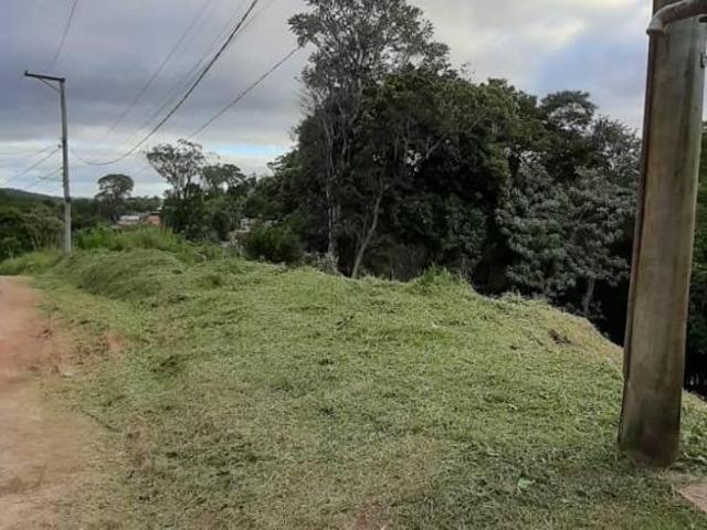 TERRENO COM ÁREA DESMATADA, PRÓXIMO AO CENTRO DA CIDADE