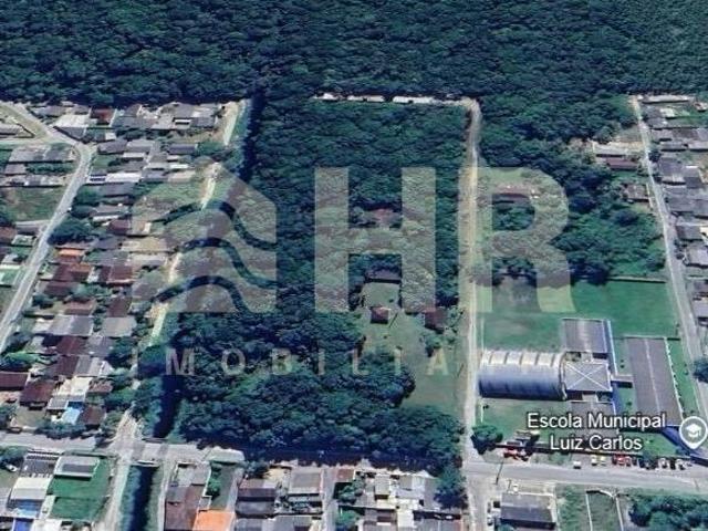 Terreno com área total de 4.000,00 m² Rio da Onça