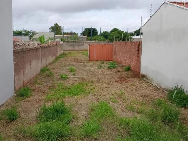 Terreno com boa localização próximo escola, creche e supermercados