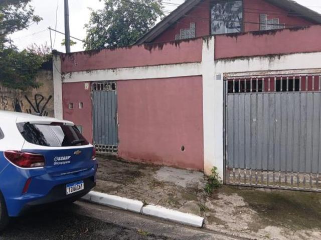 Terreno com casa antiga