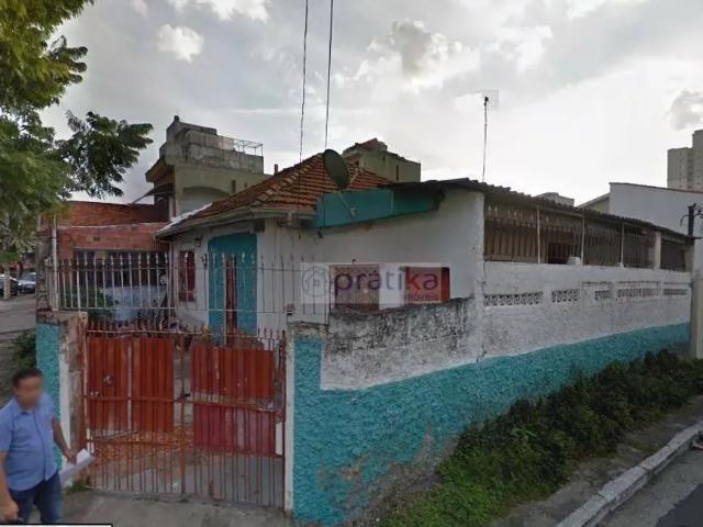 Terreno com casa antiga!