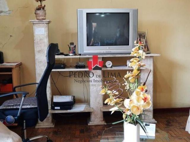 Terreno com casa antiga na Penha