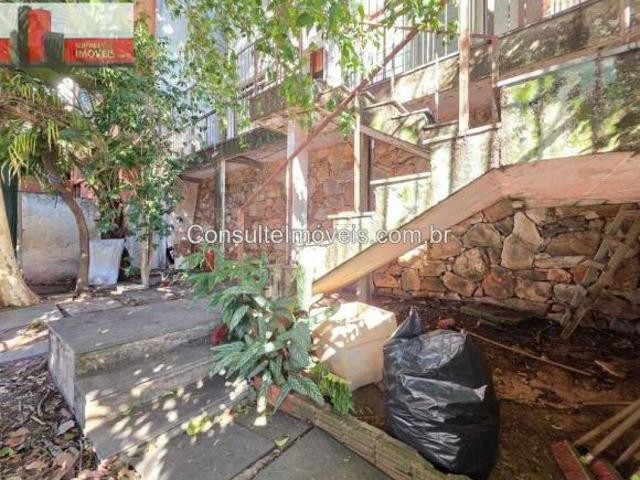TERRENO COM CASA ANTIGA PARA REFORMA OU CONSTRUÇÃO, Bairro Sumaré/Perdizes