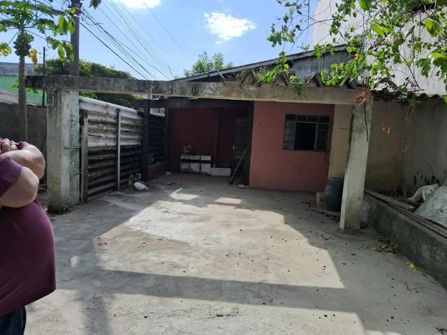 Terreno com casa de 90 m2