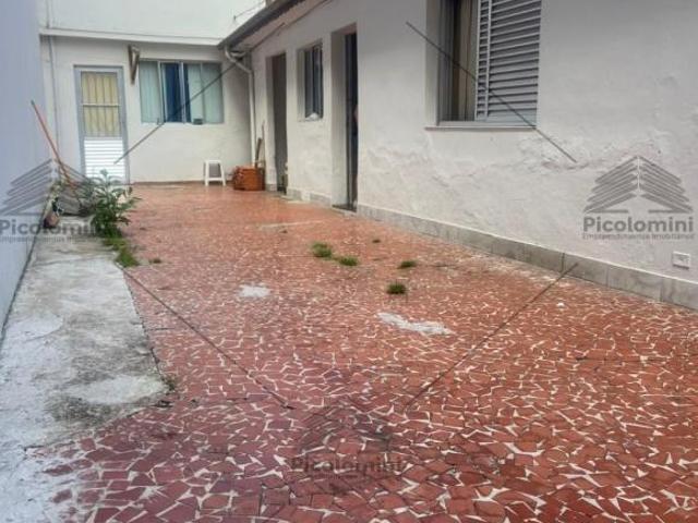 Terreno com casa térrea com 200 metros de terreno 8,00 X 25,00 próximo á Avenida Salim Maluf