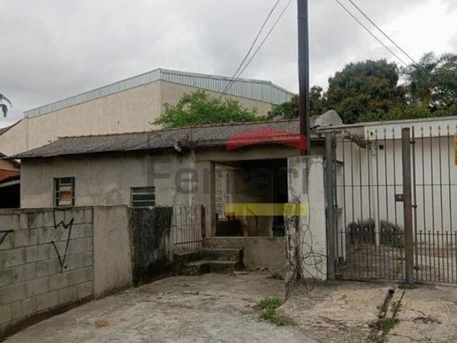 Terreno com casas no Tremembé