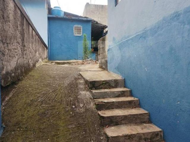 Terreno com Construção em Estuque – Oportunidade Única no Sonia Maria, Mauá!