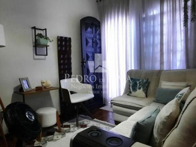 Terreno com duas casas na Ponte Rasa