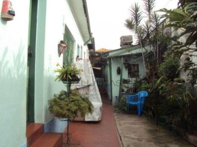 Terreno com duas casas a venda na Mooca