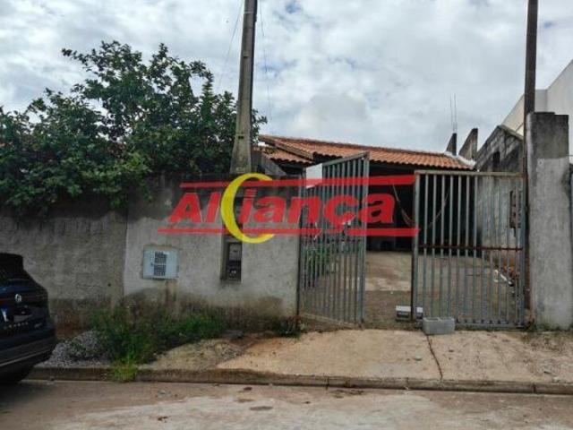 Terreno com duas casas individuais no Jardim Paraíso em Atibaia