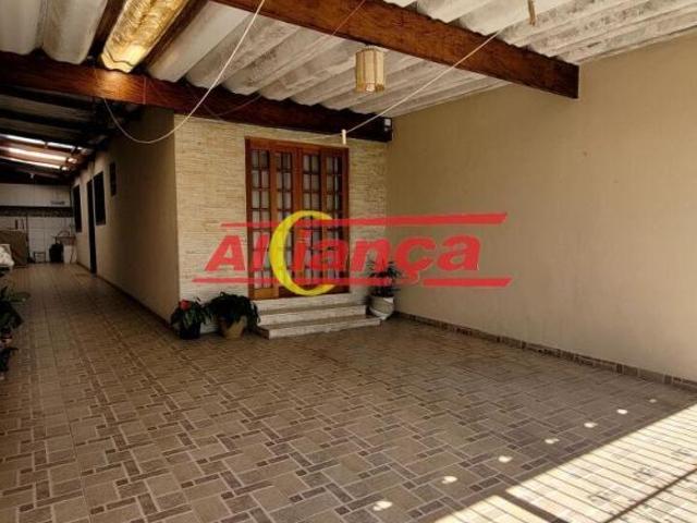 Terreno com duas casas