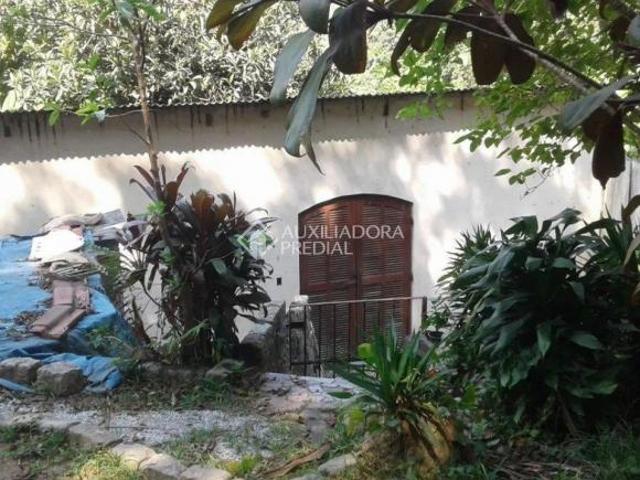 Terreno com edícula à venda no Recreio da Borda do Campo Santo André 1100m²
