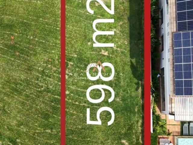 Terreno com excelente localização condomínio Quinta do Golfe Jardins