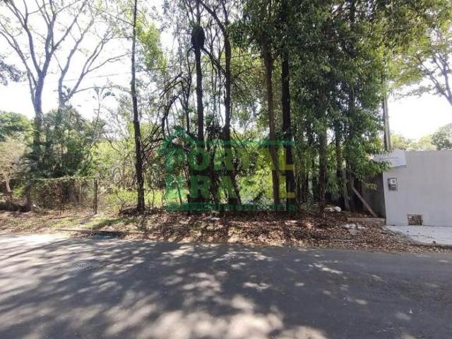 Terreno com excelente localização no bairro Bongue. 31 x 92 metros total d.