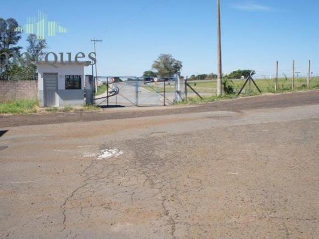 Terreno com fácil acesso a Rodovia Anhanguera