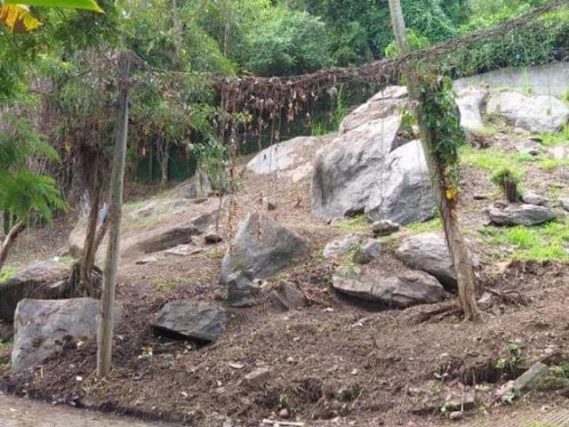 TERRENO COM LINDA VISTA EM CONDOM+INIO FECHADO EM SIRIUBA