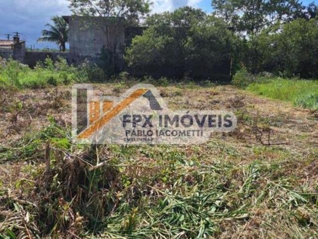 Terreno com liberação ambiental e escritura em Peruíbe