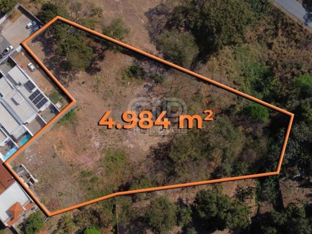Terreno com mais de 4500 metros quadrados no Centro Norte de Várzea Grande