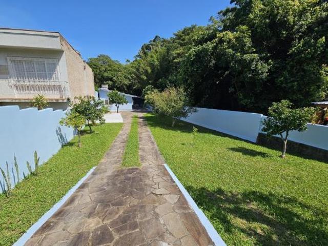 TERRENO COM MAIS DE 790M2 | CASA IMPECÁVEL DE 2 DORMITÓRIOS
