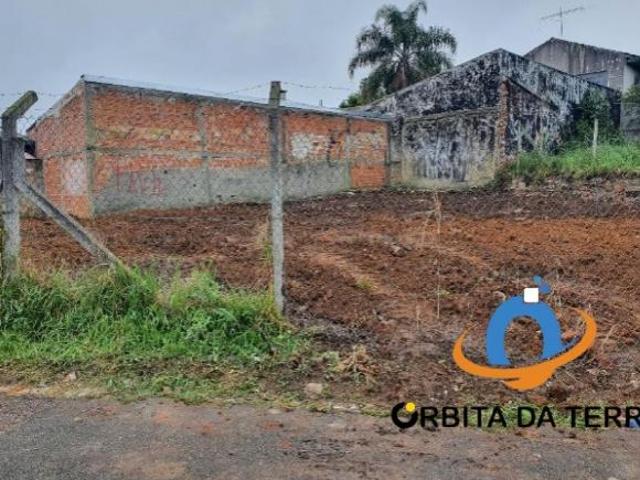 Terreno com metragem de 376 metros no bairro Cajuru em Curitiba