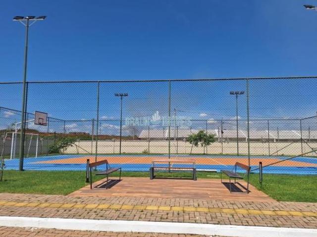 Terreno com no Condominio Bela Vitta em Cachoeirinha, Central Parque com completa infra estrutura