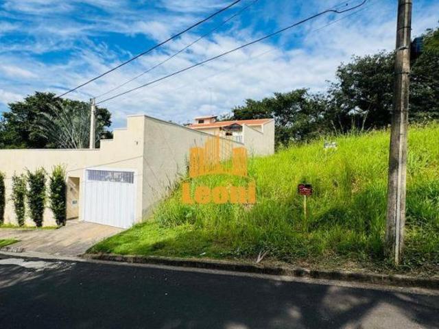 Terreno com ótima localização no Riviera de São João