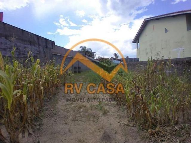 TERRENO COM PROJETO APROVADO, 200 METROS DA PRAIA
