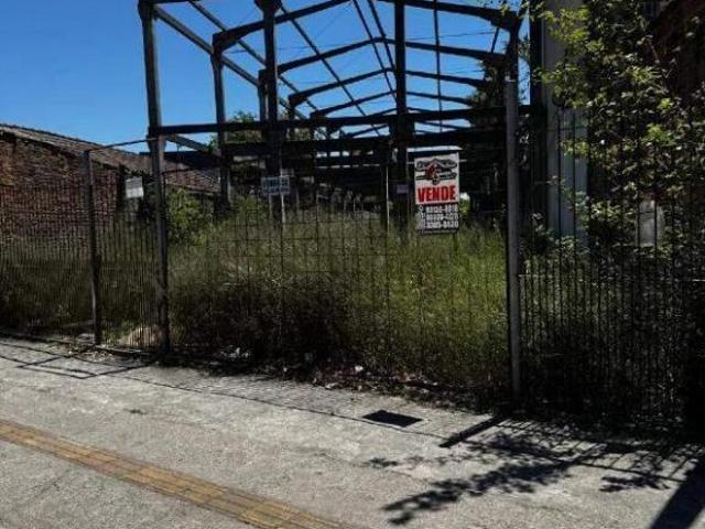 Terreno com pré estrutura de pavilhão – Av. Domingos de Almeida, Pelotas