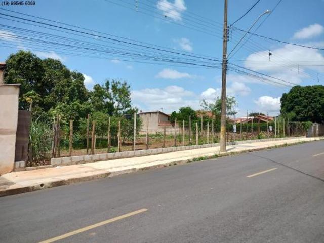 TERRENO COMERCIAL