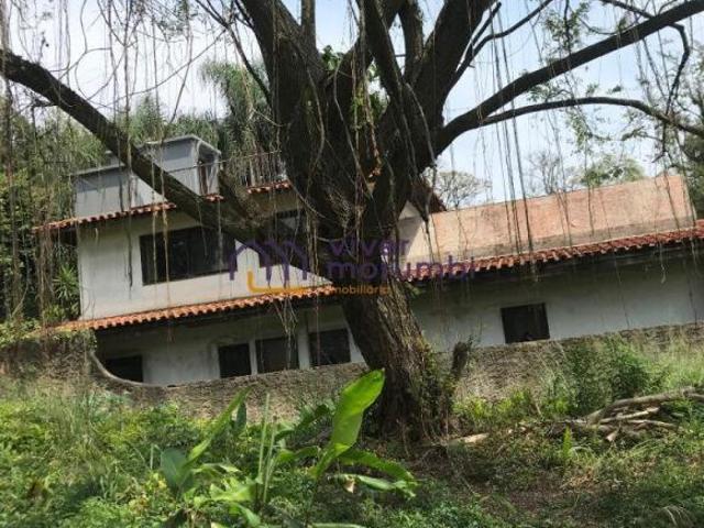 Terreno comercial