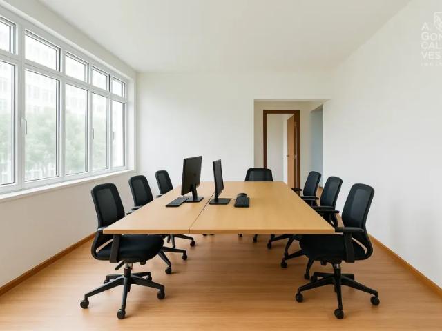 Terreno Comercial, 10 Salas, 03 Vagas, Térrea com Alto Potencial, Água Verde, Curitiba
