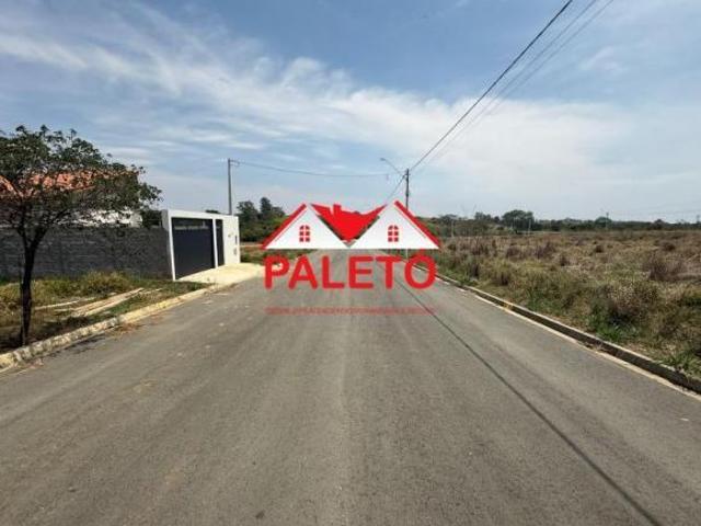 Terreno Comercial 175 m2 a venda no Loteamento Monte Belle na cidade de Porangaba interior de SP