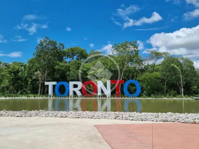 Terreno comercial 191,90m² Ginco Empresarial Toronto