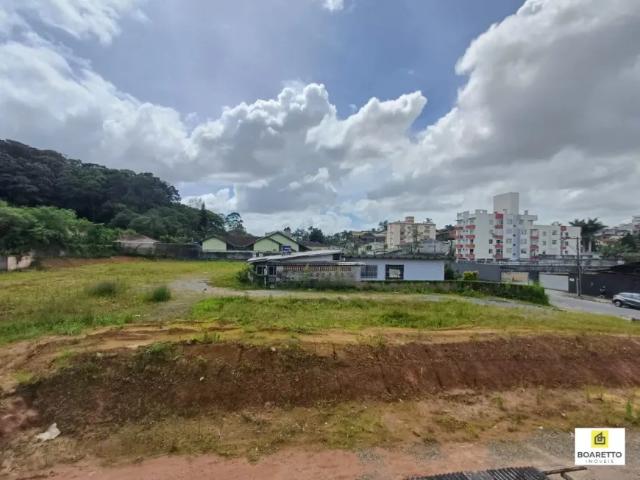 Terreno Comercial