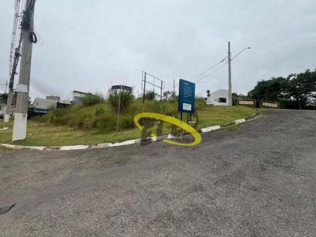 Terreno comercial a venda na Rua Ladislau Retti em Cotia!
