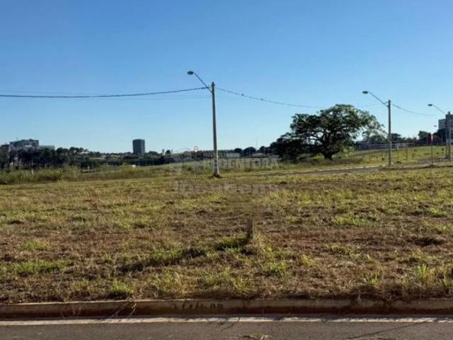 Terreno Comercial a venda no Complexo Eplenum com 200 m²