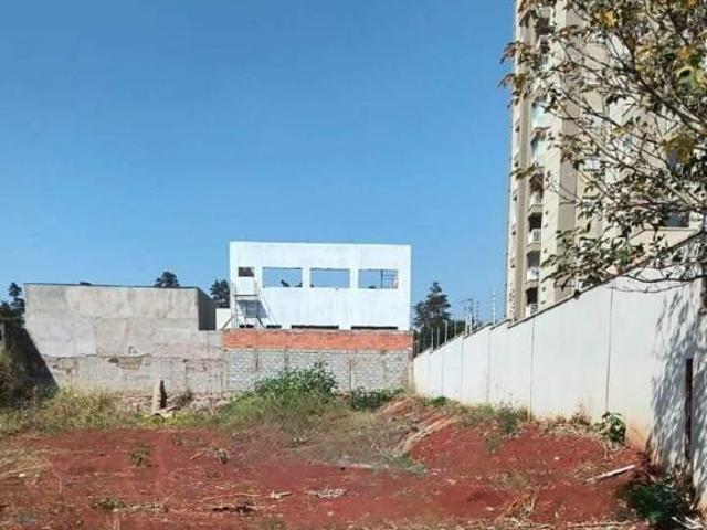 Terreno comercial à venda no Jardim Firenze em Santa Bárbara d&apos Oeste